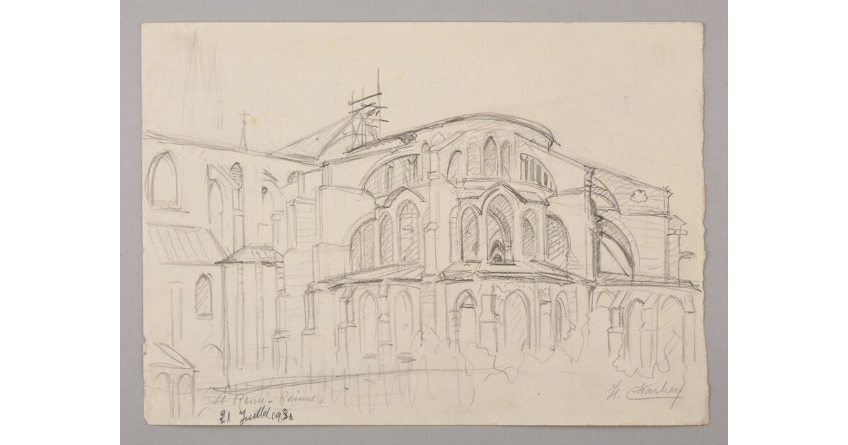 Chevet de la basilique Saint-Remi de Reims vue de la rue Saint-Julien ...