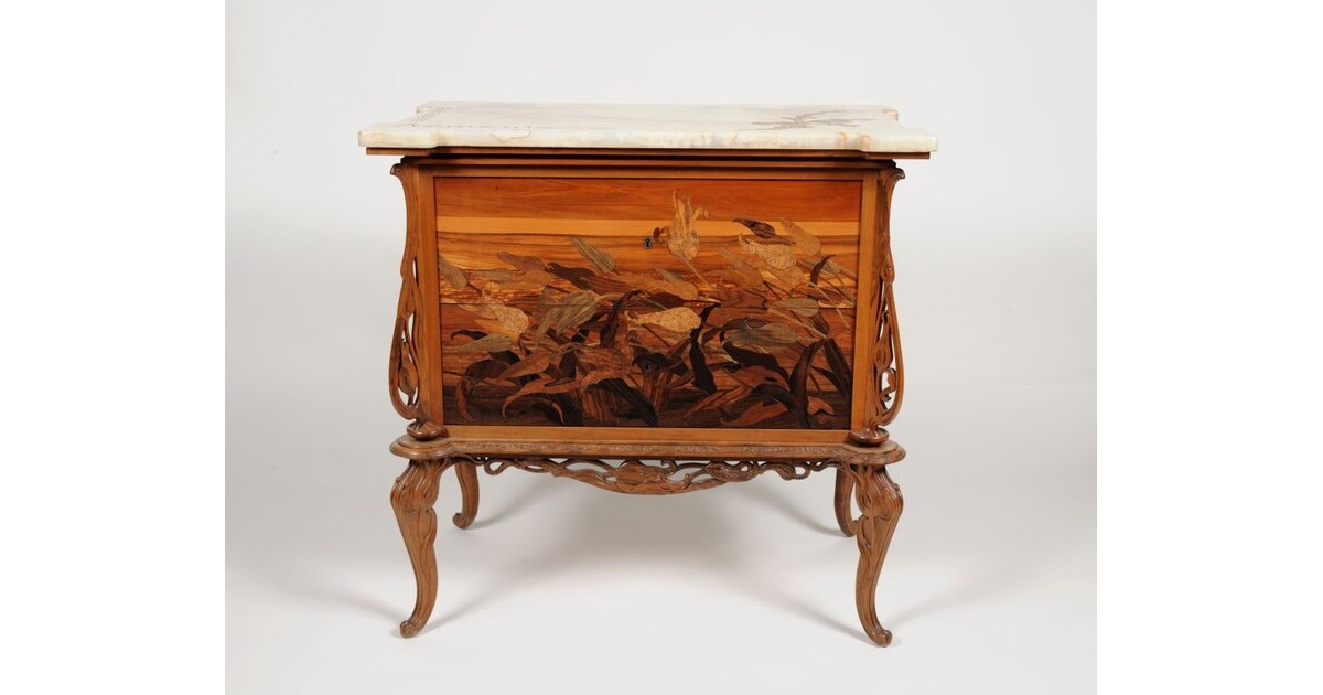 Le Champ du sang, GALLÉ - Portail officiel des Musées de Reims