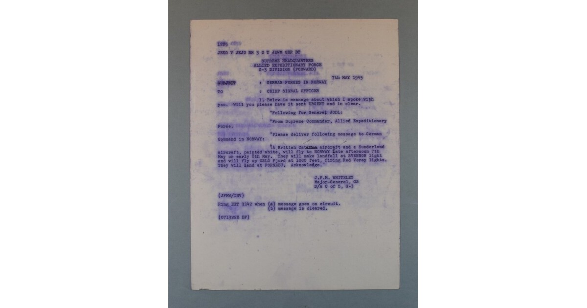 Message du SHAEF, 7 mai 1945, Supreme Headquarters Allied ...